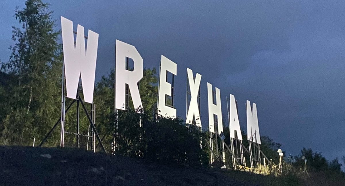 uksignboards.com | Sign mystery as huge Hollywood style Wrexham sign ...