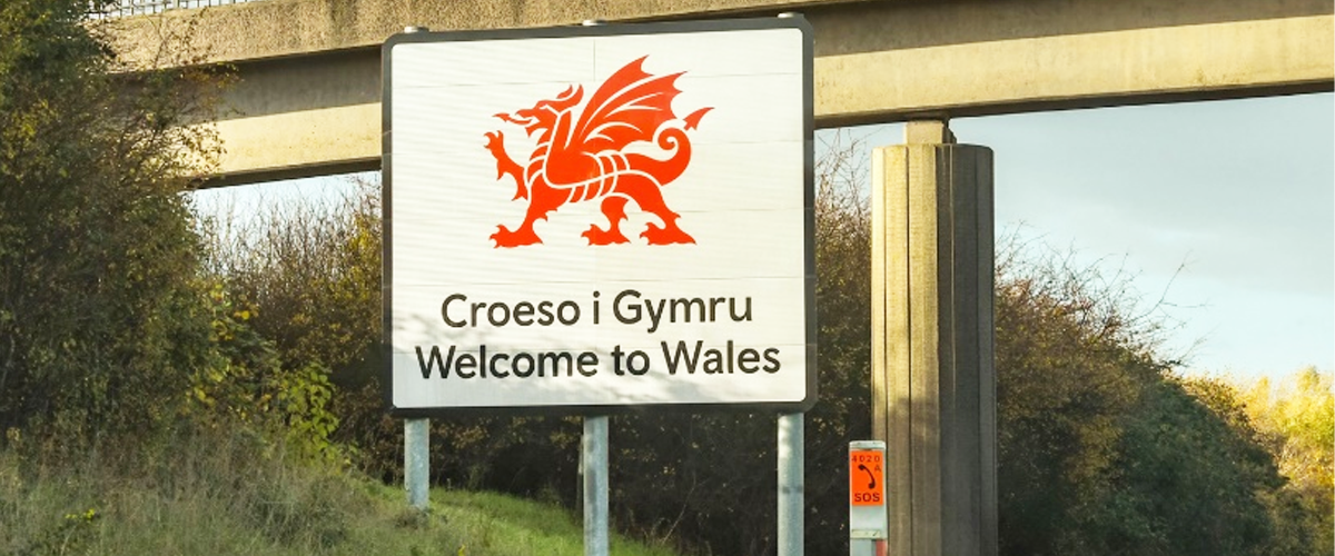 uksignboards.com | Welsh language signage ‘risk to lives’